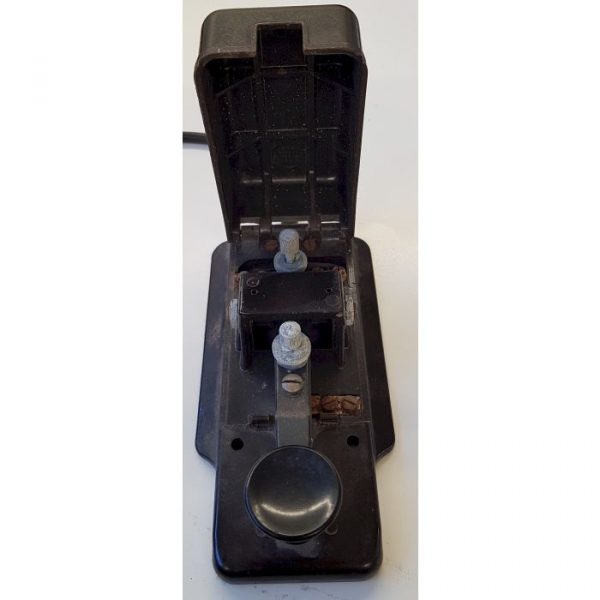 GERMAN WW2 MILITARY BAKELITE MORSE TELEGRAPH KEY - WARSTUFF.COM