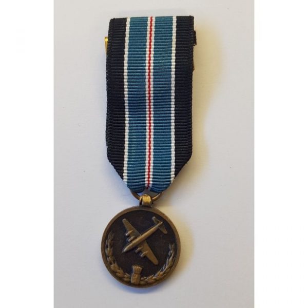 U.S. HUMANE ACTION MEDAL - WARSTUFF.COM