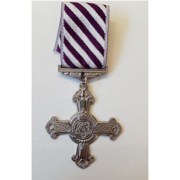 BRITISH DISTINGUISHED FLYING CROSS 1939 - WARSTUFF.COM