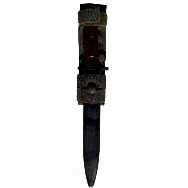 ORIGINAL 1966 CANADIAN ARMY C1 C2 FN BAYONET & FROG - WARSTUFF.COM