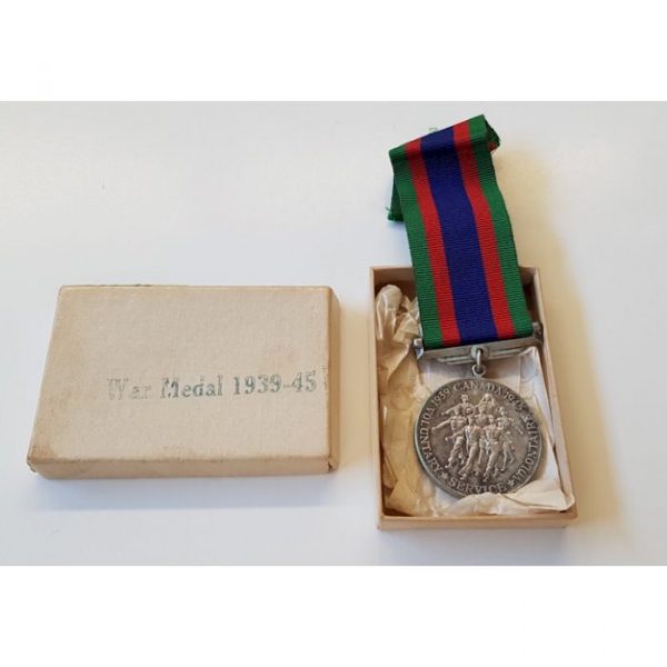 1939-1945 CANADIAN WW2 VOLUNTEER SERVICE SILVER WAR MEDAL AND BOX ...