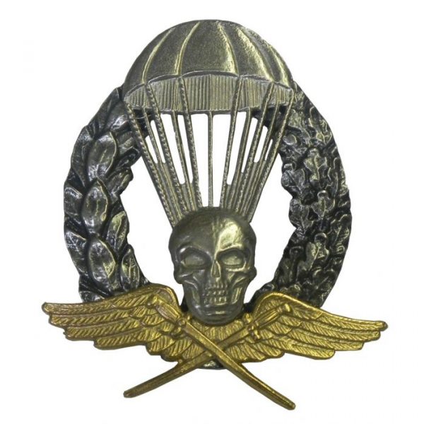 GERMAN - HUNGARIAN PARACHUTE INSTRUCTOR'S BADGE - WARSTUFF.COM